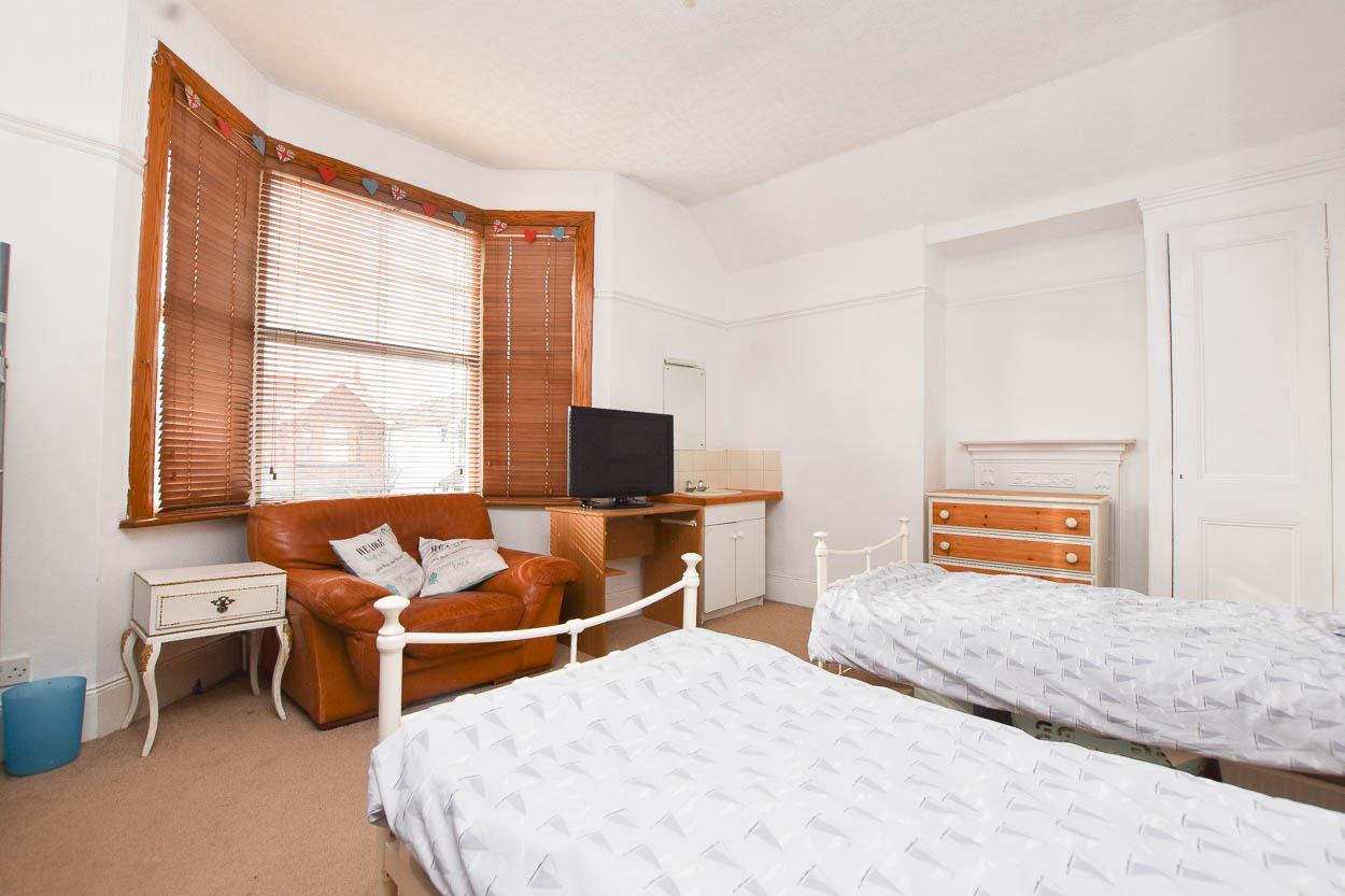 Property Details for Cavendish Avenue, Eastbourne - Town Property ...